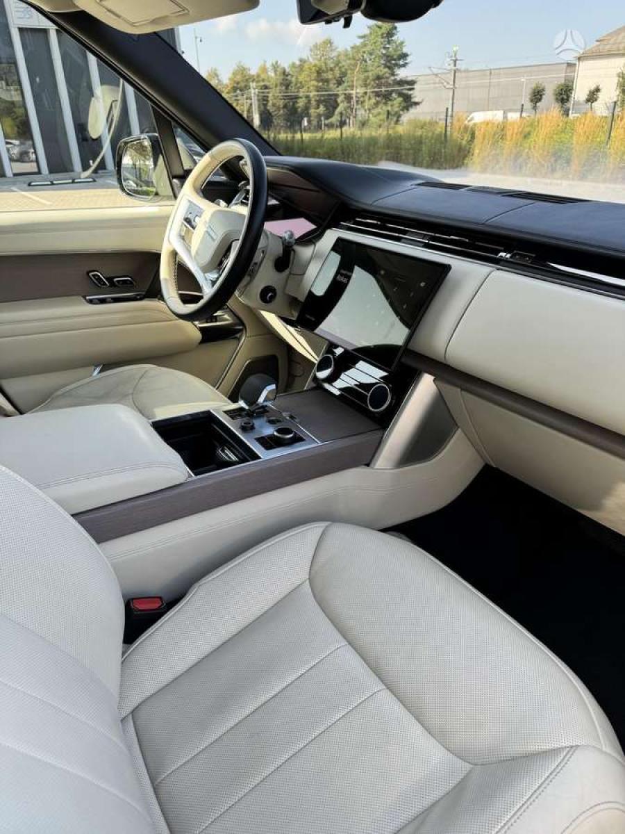 Land Rover Range Rover 2022 Viļņa, ar dzinēja tilpumu 3.00 L un nobraukumu 154 tūkst. km par 96600 €, foto 17 vietnē AUTOMOTO.COM.LV