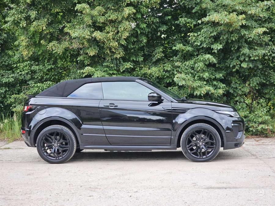 Black Land Rover Range Rover Evoque 2016 in Siauliai, with an engine capacity of 2.00 L and mileage of 175 thousand km for 10950 €, photo 22 on AUTOMOTO.COM.LV