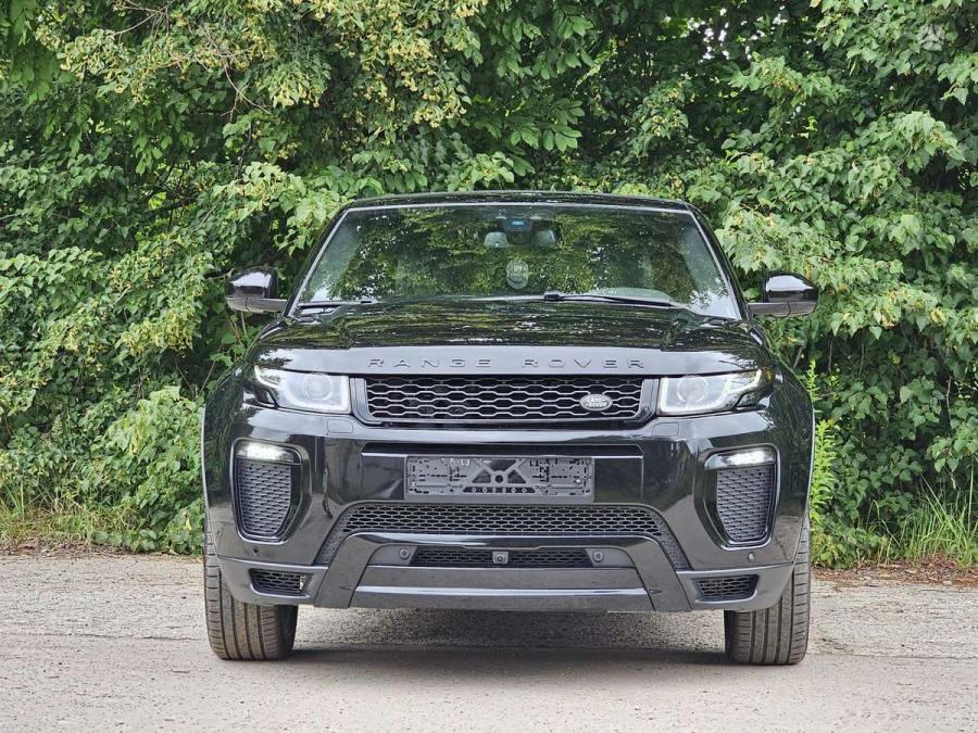 Black Land Rover Range Rover Evoque 2016 in Siauliai, with an engine capacity of 2.00 L and mileage of 175 thousand km for 10950 €, photo 24 on AUTOMOTO.COM.LV