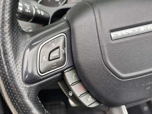 Black Land Rover Range Rover Evoque 2016 in Siauliai, with an engine capacity of 2.00 L and mileage of 175 thousand km for 10950 €, photo 35 on AUTOMOTO.COM.LV