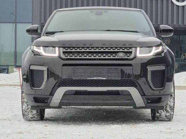 Black Land Rover Range Rover Evoque 2017 in Siauliai, with an engine capacity of 2.00 L and mileage of 250 thousand km for 13650 €, photo 3 on AUTOMOTO.COM.LV