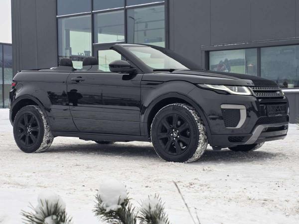 Black Land Rover Range Rover Evoque 2017 in Siauliai, with an engine capacity of 2.00 L and mileage of 250 thousand km for 13650 €, photo 6 on AUTOMOTO.COM.LV