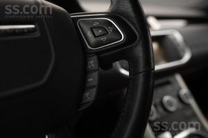 Melns Land Rover Range Rover Evoque 2011 Jelgava, ar dzinēja tilpumu 2.20 L un nobraukumu 149 tūkst. km par 12000 €, foto 14 vietnē AUTOMOTO.COM.LV