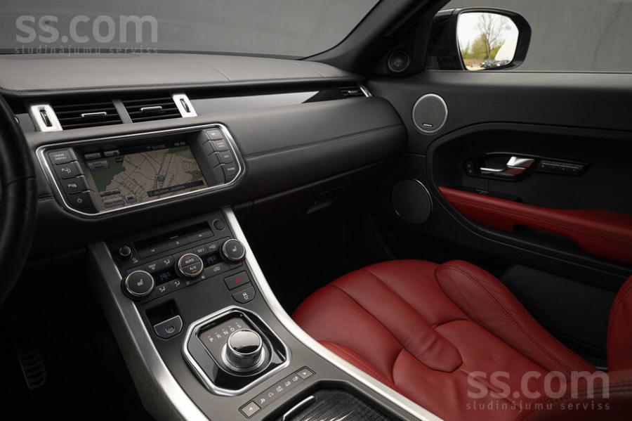 Melns Land Rover Range Rover Evoque 2011 Jelgava, ar dzinēja tilpumu 2.20 L un nobraukumu 149 tūkst. km par 12000 €, foto 18 vietnē AUTOMOTO.COM.LV