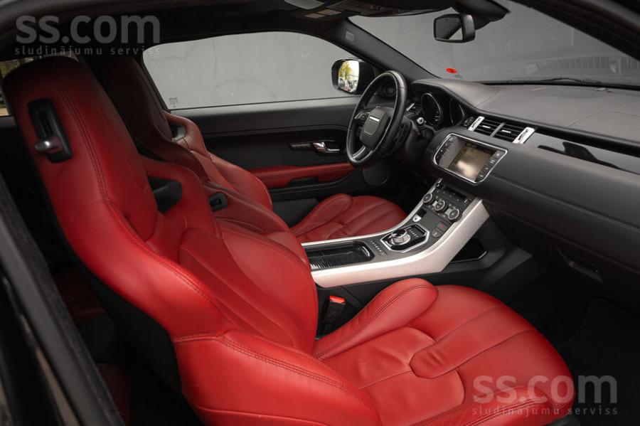 Melns Land Rover Range Rover Evoque 2011 Jelgava, ar dzinēja tilpumu 2.20 L un nobraukumu 149 tūkst. km par 12000 €, foto 24 vietnē AUTOMOTO.COM.LV