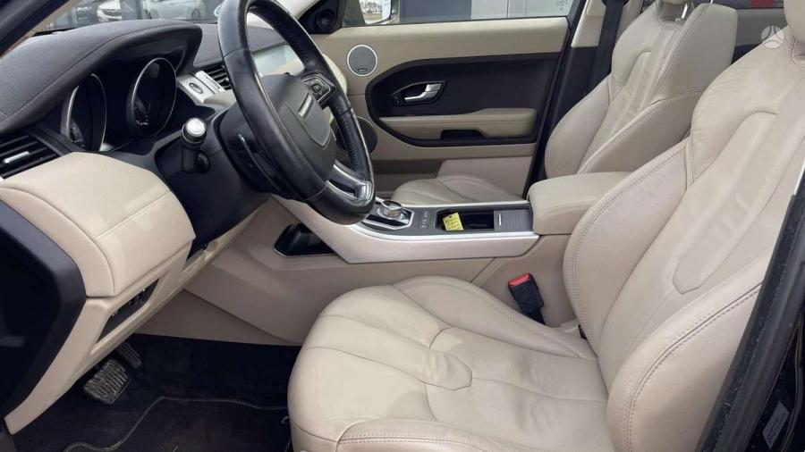 Melns Land Rover Range Rover Evoque 2011 Marijampole, ar dzinēja tilpumu 2.18 L un nobraukumu 275 tūkst. km par 9590 €, foto 15 vietnē AUTOMOTO.COM.LV