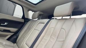 Melns Land Rover Range Rover Evoque 2011 Marijampole, ar dzinēja tilpumu 2.18 L un nobraukumu 275 tūkst. km par 9590 €, foto 18 vietnē AUTOMOTO.COM.LV