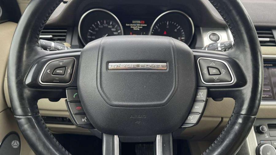 Melns Land Rover Range Rover Evoque 2011 Marijampole, ar dzinēja tilpumu 2.18 L un nobraukumu 275 tūkst. km par 9590 €, foto 25 vietnē AUTOMOTO.COM.LV