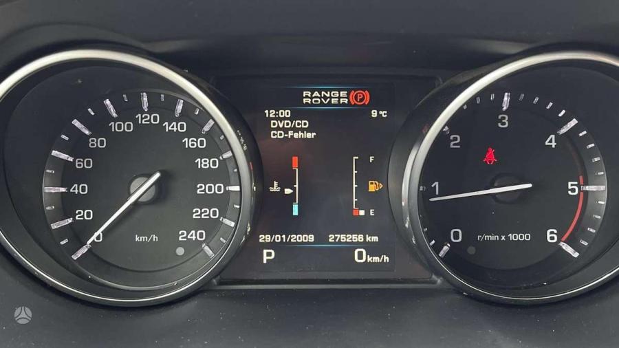 Melns Land Rover Range Rover Evoque 2011 Marijampole, ar dzinēja tilpumu 2.18 L un nobraukumu 275 tūkst. km par 9590 €, foto 28 vietnē AUTOMOTO.COM.LV