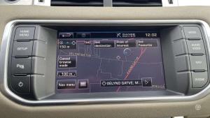 Melns Land Rover Range Rover Evoque 2011 Marijampole, ar dzinēja tilpumu 2.18 L un nobraukumu 275 tūkst. km par 9590 €, foto 32 vietnē AUTOMOTO.COM.LV