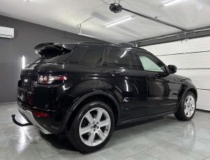 Black Land Rover Range Rover Evoque 2012 in Utena, with an engine capacity of 2.20 L and mileage of 214 thousand km for 9350 €, photo 2 on AUTOMOTO.COM.LV