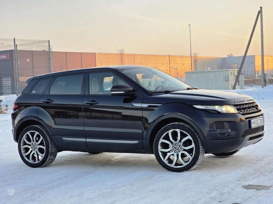 Melns Land Rover Range Rover Evoque 2012 Panevēža, ar dzinēja tilpumu 2.18 L un nobraukumu 227 tūkst. km par 9900 €, foto 10 vietnē AUTOMOTO.COM.LV
