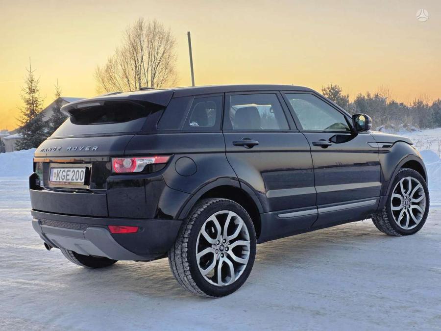 Melns Land Rover Range Rover Evoque 2012 Panevēža, ar dzinēja tilpumu 2.18 L un nobraukumu 227 tūkst. km par 9900 €, foto 16 vietnē AUTOMOTO.COM.LV