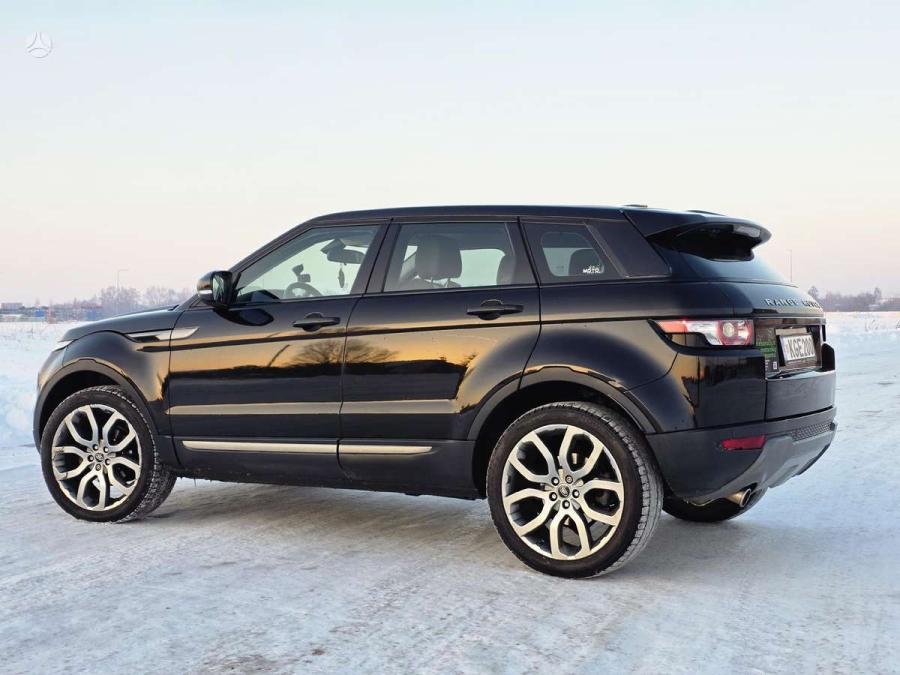 Melns Land Rover Range Rover Evoque 2012 Panevēža, ar dzinēja tilpumu 2.18 L un nobraukumu 227 tūkst. km par 9900 €, foto 25 vietnē AUTOMOTO.COM.LV