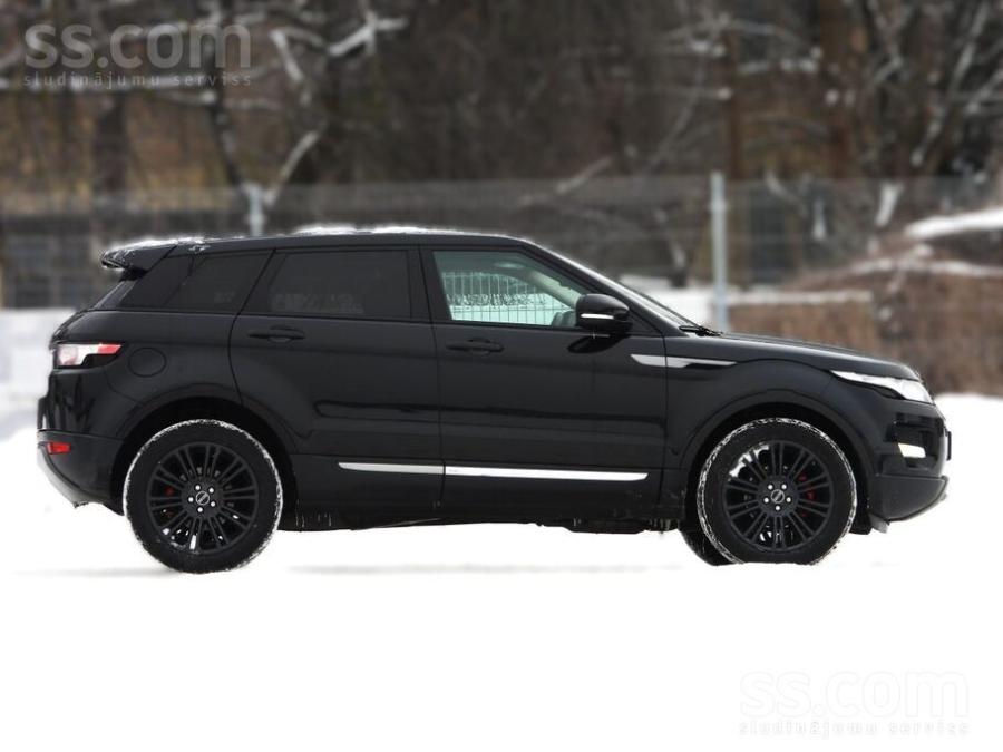 Black Land Rover Range Rover Evoque 2012 in Riga, with an engine capacity of 2.20 L and mileage of 299 thousand km for 11590 €, photo 5 on AUTOMOTO.COM.LV