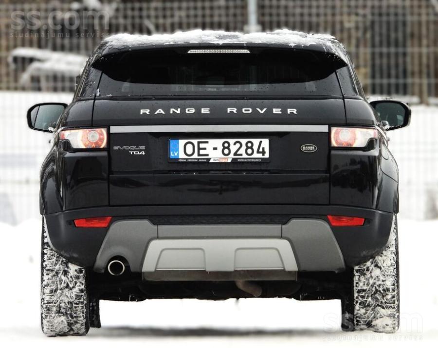 Black Land Rover Range Rover Evoque 2012 in Riga, with an engine capacity of 2.20 L and mileage of 299 thousand km for 11590 €, photo 6 on AUTOMOTO.COM.LV