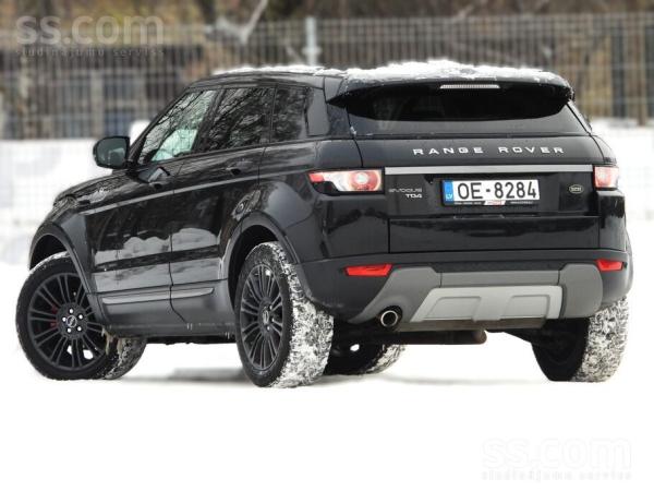 Black Land Rover Range Rover Evoque 2012 in Riga, with an engine capacity of 2.20 L and mileage of 299 thousand km for 11590 €, photo 7 on AUTOMOTO.COM.LV