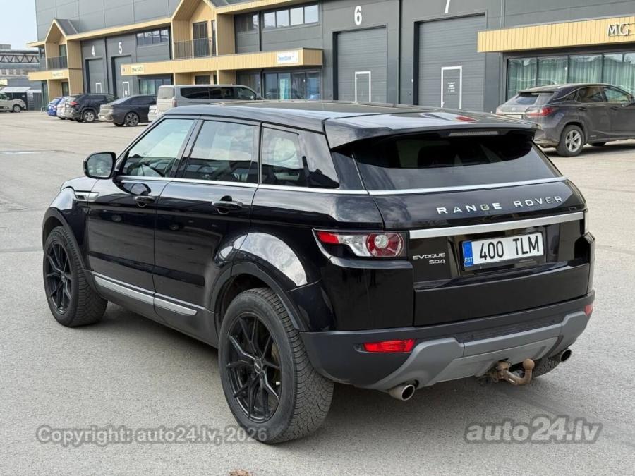 Melns Land Rover Range Rover Evoque 2012 Tallina, ar dzinēja tilpumu 2.20 L un nobraukumu 0 tūkst. km par 11999 €, foto 7 vietnē AUTOMOTO.COM.LV