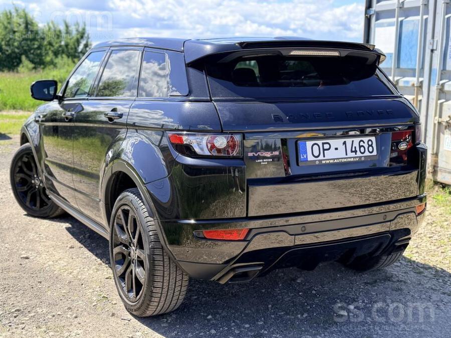 Black Land Rover Range Rover Evoque 2012 in Riga, with an engine capacity of 2.20 L and mileage of 223 thousand km for 12995 €, photo 3 on AUTOMOTO.COM.LV