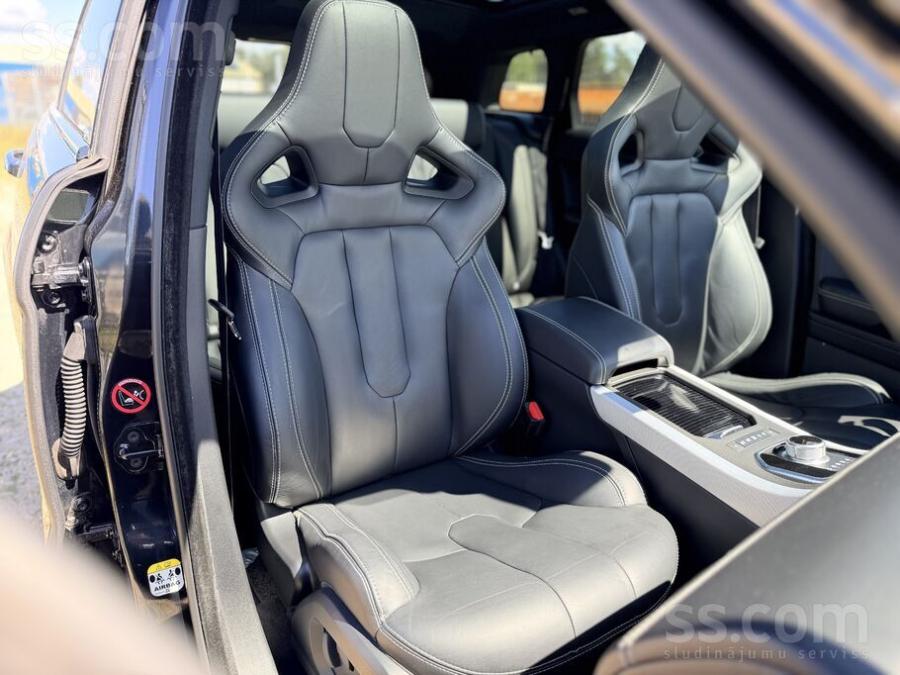 Black Land Rover Range Rover Evoque 2012 in Riga, with an engine capacity of 2.20 L and mileage of 223 thousand km for 12995 €, photo 26 on AUTOMOTO.COM.LV