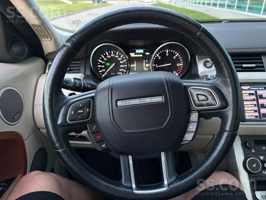 Black Land Rover Range Rover Evoque 2012 in Riga, with an engine capacity of 2.20 L and mileage of 183 thousand km for 10500 €, photo 18 on AUTOMOTO.COM.LV