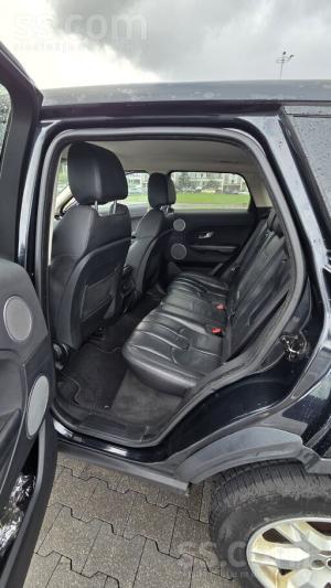 Melns Land Rover Range Rover Evoque 2012 Rīga, ar dzinēja tilpumu 2.20 L un nobraukumu 230 tūkst. km par 10700 €, foto 8 vietnē AUTOMOTO.COM.LV