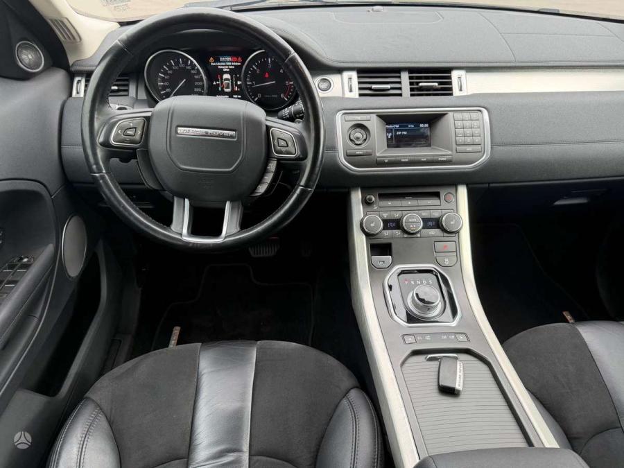 Black Land Rover Range Rover Evoque 2012 in Marijampole, with an engine capacity of 2.18 L and mileage of 184 thousand km for 10100 €, photo 11 on AUTOMOTO.COM.LV