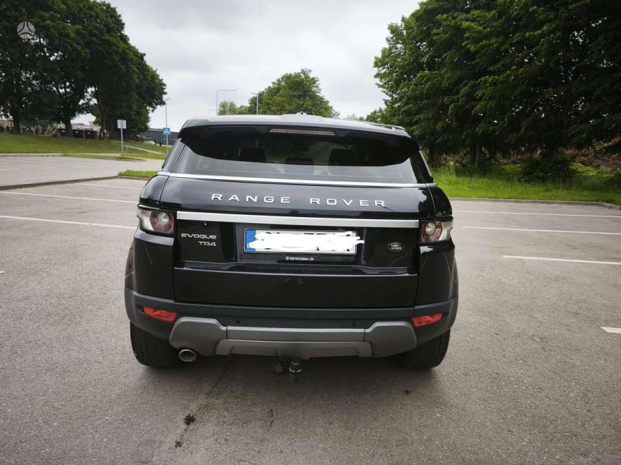 Black Land Rover Range Rover Evoque 2012 in Taurage, with an engine capacity of 2.20 L and mileage of 268 thousand km for 8699 €, photo 5 on AUTOMOTO.COM.LV