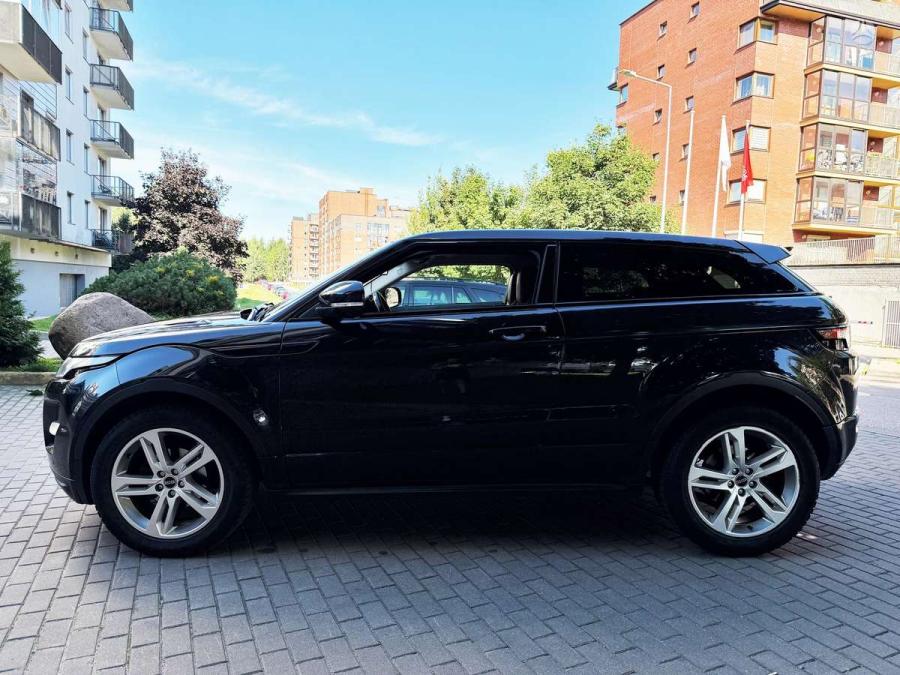 Black Land Rover Range Rover Evoque 2012 in Vilnius, with an engine capacity of 2.18 L and mileage of 267 thousand km for 9300 €, photo 8 on AUTOMOTO.COM.LV