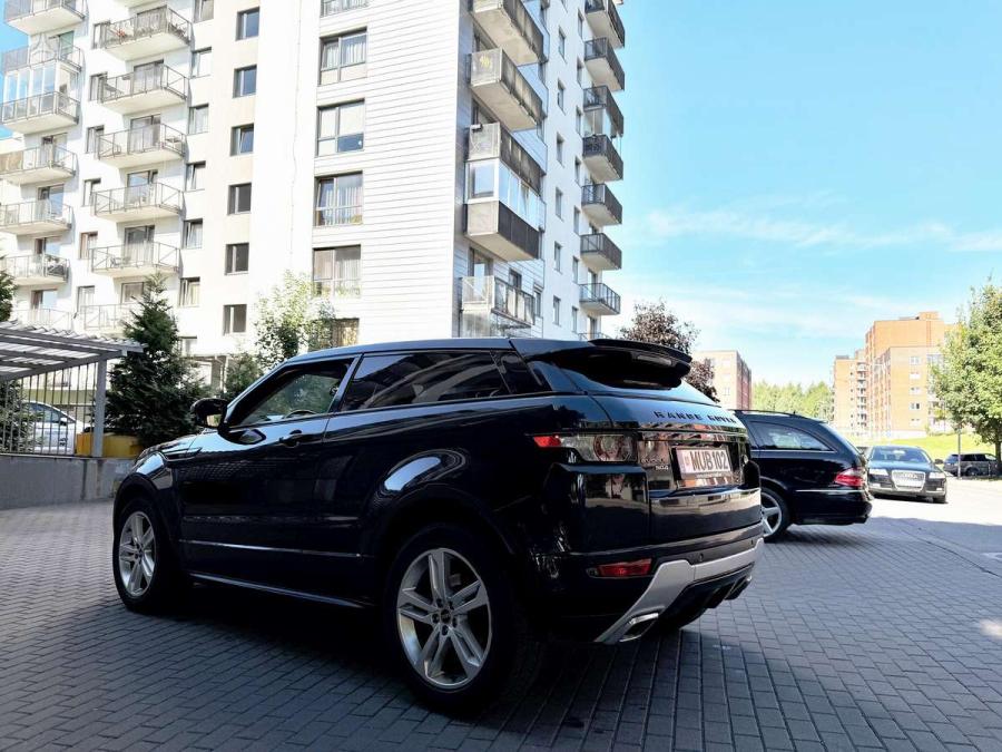 Black Land Rover Range Rover Evoque 2012 in Vilnius, with an engine capacity of 2.18 L and mileage of 267 thousand km for 9300 €, photo 9 on AUTOMOTO.COM.LV