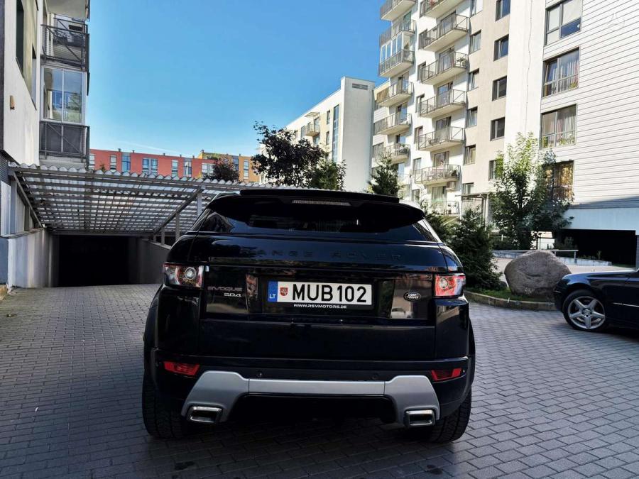 Black Land Rover Range Rover Evoque 2012 in Vilnius, with an engine capacity of 2.18 L and mileage of 267 thousand km for 9300 €, photo 10 on AUTOMOTO.COM.LV