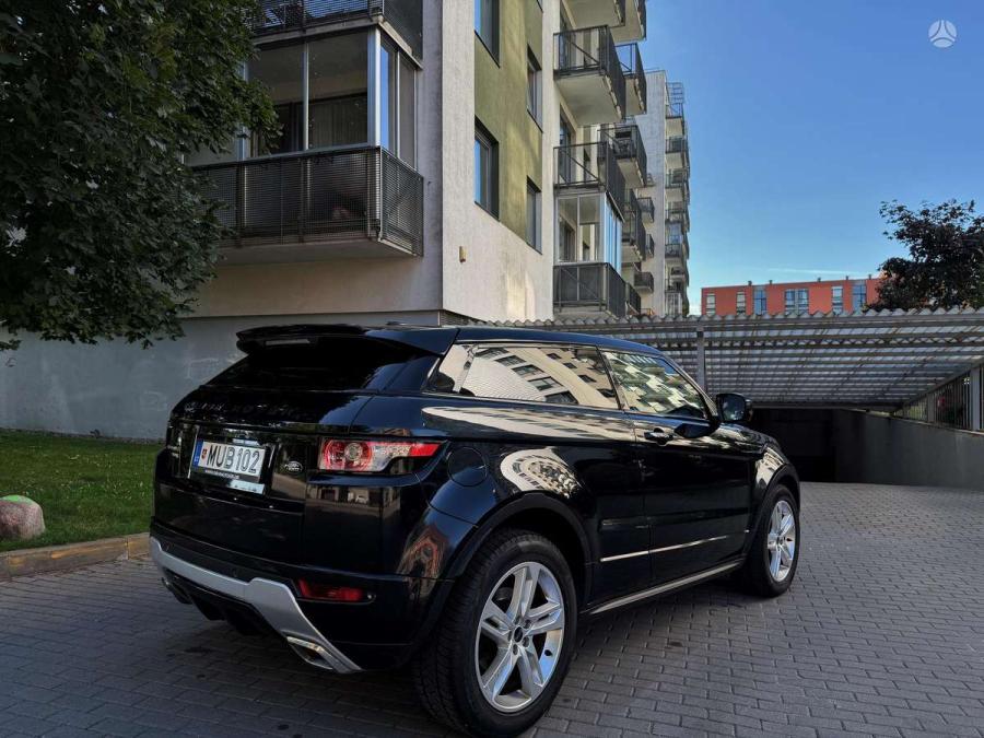 Black Land Rover Range Rover Evoque 2012 in Vilnius, with an engine capacity of 2.18 L and mileage of 267 thousand km for 9300 €, photo 11 on AUTOMOTO.COM.LV