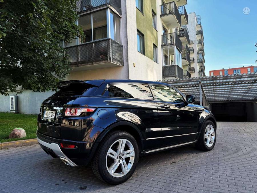 Black Land Rover Range Rover Evoque 2012 in Vilnius, with an engine capacity of 2.18 L and mileage of 267 thousand km for 9300 €, photo 12 on AUTOMOTO.COM.LV