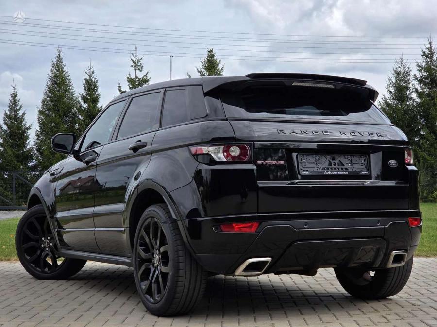 Melns Land Rover Range Rover Evoque 2012 Kauņa, ar dzinēja tilpumu 2.20 L un nobraukumu 260 tūkst. km par 10999 €, foto 7 vietnē AUTOMOTO.COM.LV