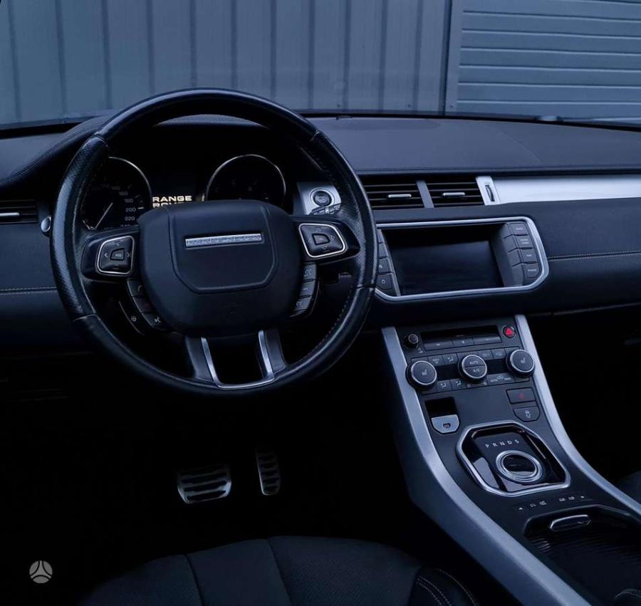 Melns Land Rover Range Rover Evoque 2012 Kauņa, ar dzinēja tilpumu 2.20 L un nobraukumu 260 tūkst. km par 10999 €, foto 14 vietnē AUTOMOTO.COM.LV