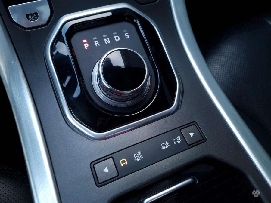 Melns Land Rover Range Rover Evoque 2012 Kauņa, ar dzinēja tilpumu 2.20 L un nobraukumu 260 tūkst. km par 10999 €, foto 19 vietnē AUTOMOTO.COM.LV