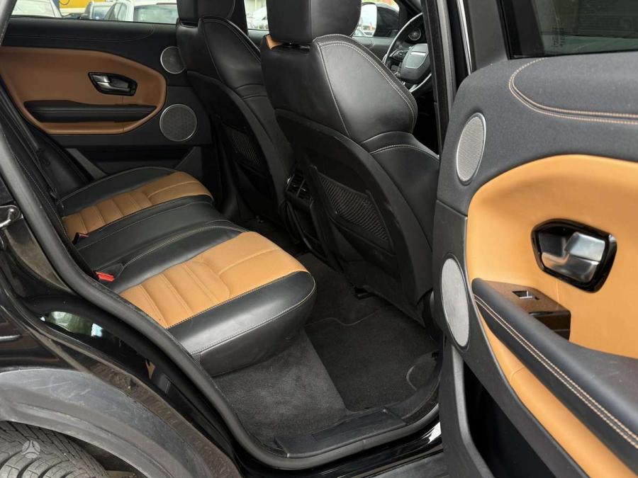 Black Land Rover Range Rover Evoque 2012 in Vilnius, with an engine capacity of 2.18 L and mileage of 252 thousand km for 11550 €, photo 19 on AUTOMOTO.COM.LV