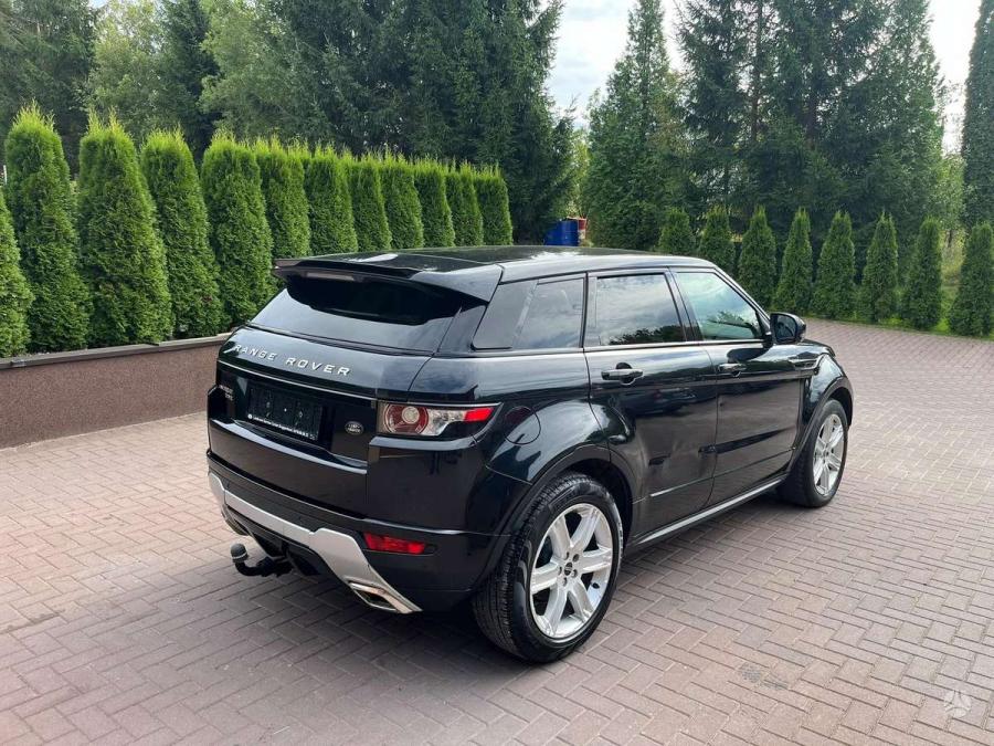 Black Land Rover Range Rover Evoque 2012 in Utena, with an engine capacity of 2.18 L and mileage of 126 thousand km for 6350 €, photo 5 on AUTOMOTO.COM.LV
