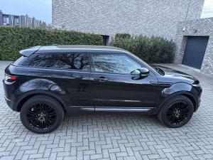 Melns Land Rover Range Rover Evoque 2012 Kauņa, ar dzinēja tilpumu 2.18 L un nobraukumu 230 tūkst. km par 8500 €, foto 4 vietnē AUTOMOTO.COM.LV