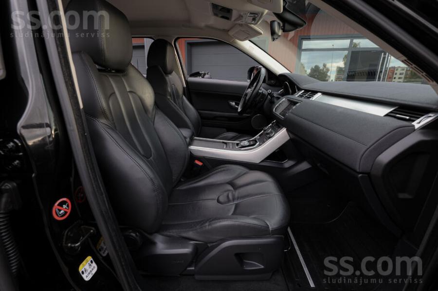 Melns Land Rover Range Rover Evoque 2012 Jelgava, ar dzinēja tilpumu 2.20 L un nobraukumu 0 tūkst. km par 11750 €, foto 13 vietnē AUTOMOTO.COM.LV