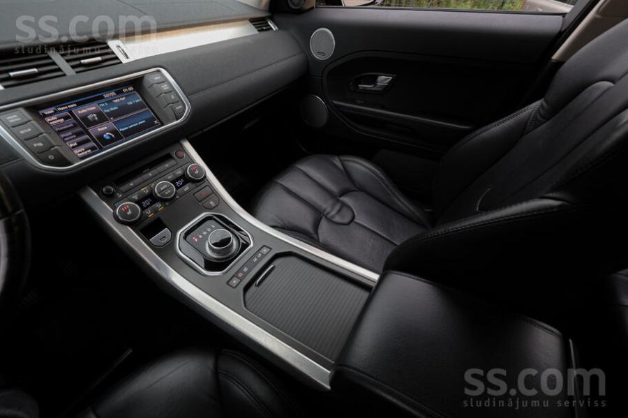 Melns Land Rover Range Rover Evoque 2012 Jelgava, ar dzinēja tilpumu 2.20 L un nobraukumu 0 tūkst. km par 11750 €, foto 20 vietnē AUTOMOTO.COM.LV