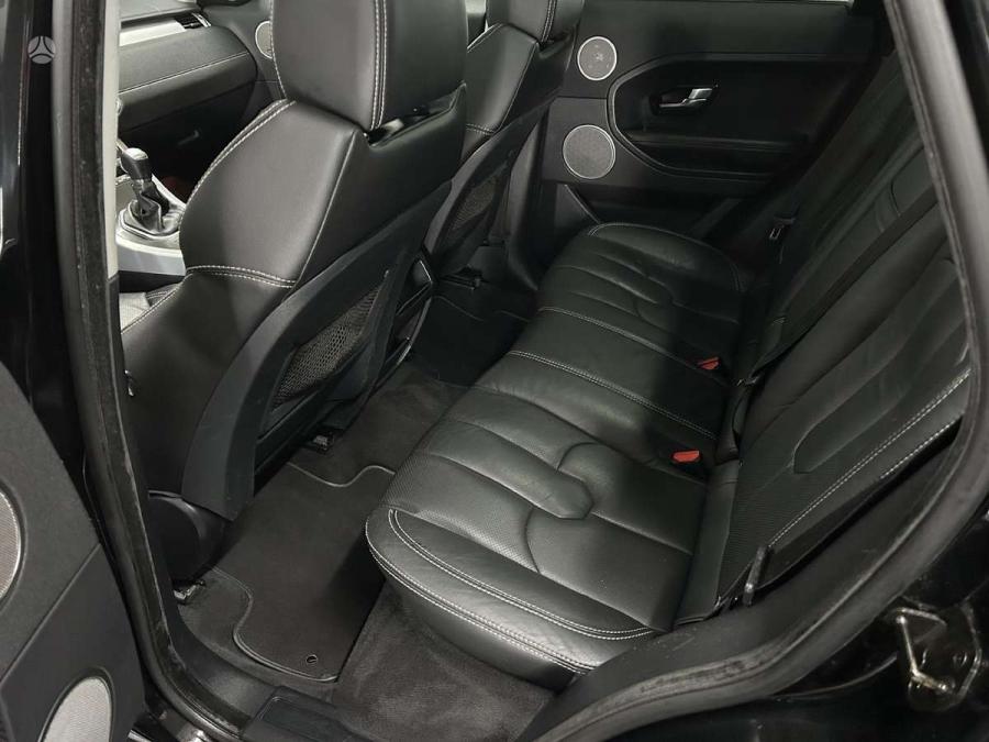 Melns Land Rover Range Rover Evoque 2013 Utena, ar dzinēja tilpumu 2.20 L un nobraukumu 200 tūkst. km par 9450 €, foto 22 vietnē AUTOMOTO.COM.LV