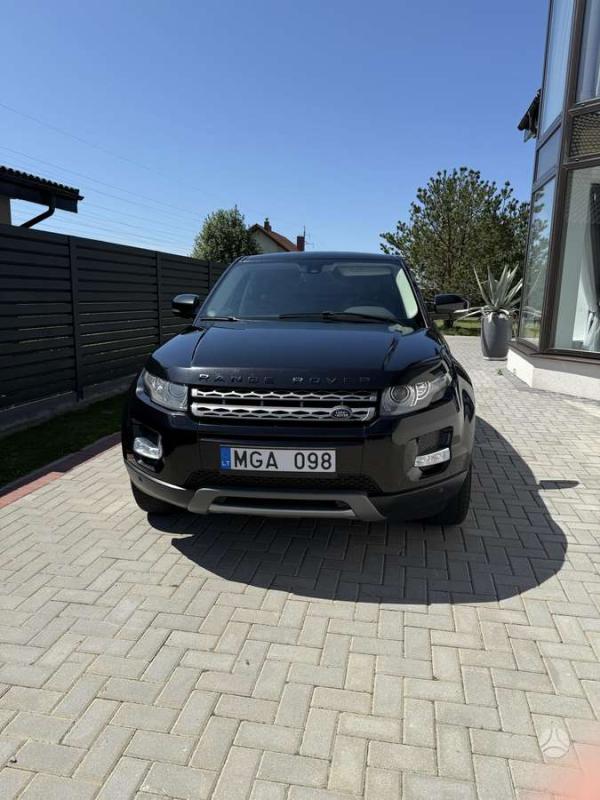 Melns Land Rover Range Rover Evoque 2013 Klaipėda, ar dzinēja tilpumu 2.18 L un nobraukumu 300 tūkst. km par 7900 €, foto 2 vietnē AUTOMOTO.COM.LV