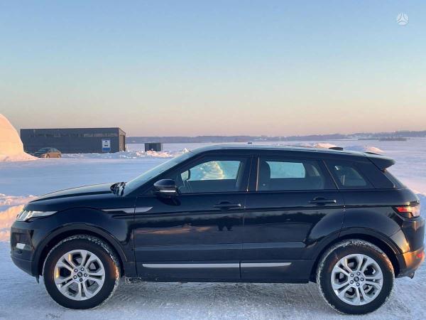 Black Land Rover Range Rover Evoque 2013 in Raseiniai, with an engine capacity of 2.18 L and mileage of 282 thousand km for 10350 €, photo 6 on AUTOMOTO.COM.LV