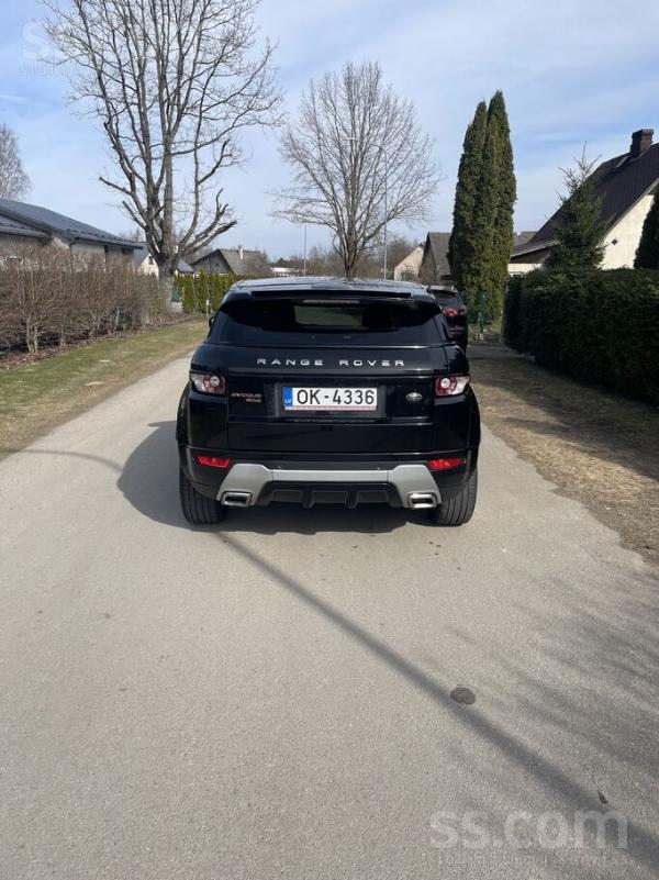 Black Land Rover Range Rover Evoque 2013 in Riga, with an engine capacity of 2.20 L and mileage of 245 thousand km for 12500 €, photo 5 on AUTOMOTO.COM.LV