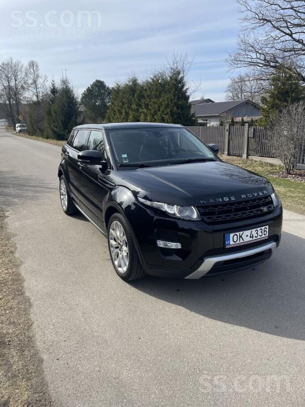 Black Land Rover Range Rover Evoque 2013 in Riga, with an engine capacity of 2.20 L and mileage of 245 thousand km for 12500 €, photo 8 on AUTOMOTO.COM.LV