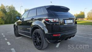 Melns Land Rover Range Rover Evoque 2013 Cēsis, ar dzinēja tilpumu 2.00 L un nobraukumu 163 tūkst. km par 13700 €, foto 9 vietnē AUTOMOTO.COM.LV
