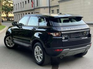 Black Land Rover Range Rover Evoque 2013 in Raseiniai, with an engine capacity of 2.18 L and mileage of 282 thousand km for 8999 €, photo 7 on AUTOMOTO.COM.LV