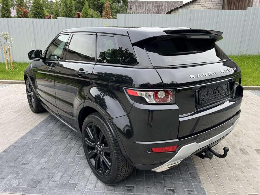 Black Land Rover Range Rover Evoque 2013 in Prienai, with an engine capacity of 2.18 L and mileage of 186 thousand km for 10999 €, photo 4 on AUTOMOTO.COM.LV
