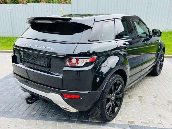 Black Land Rover Range Rover Evoque 2013 in Prienai, with an engine capacity of 2.18 L and mileage of 186 thousand km for 10999 €, photo 5 on AUTOMOTO.COM.LV